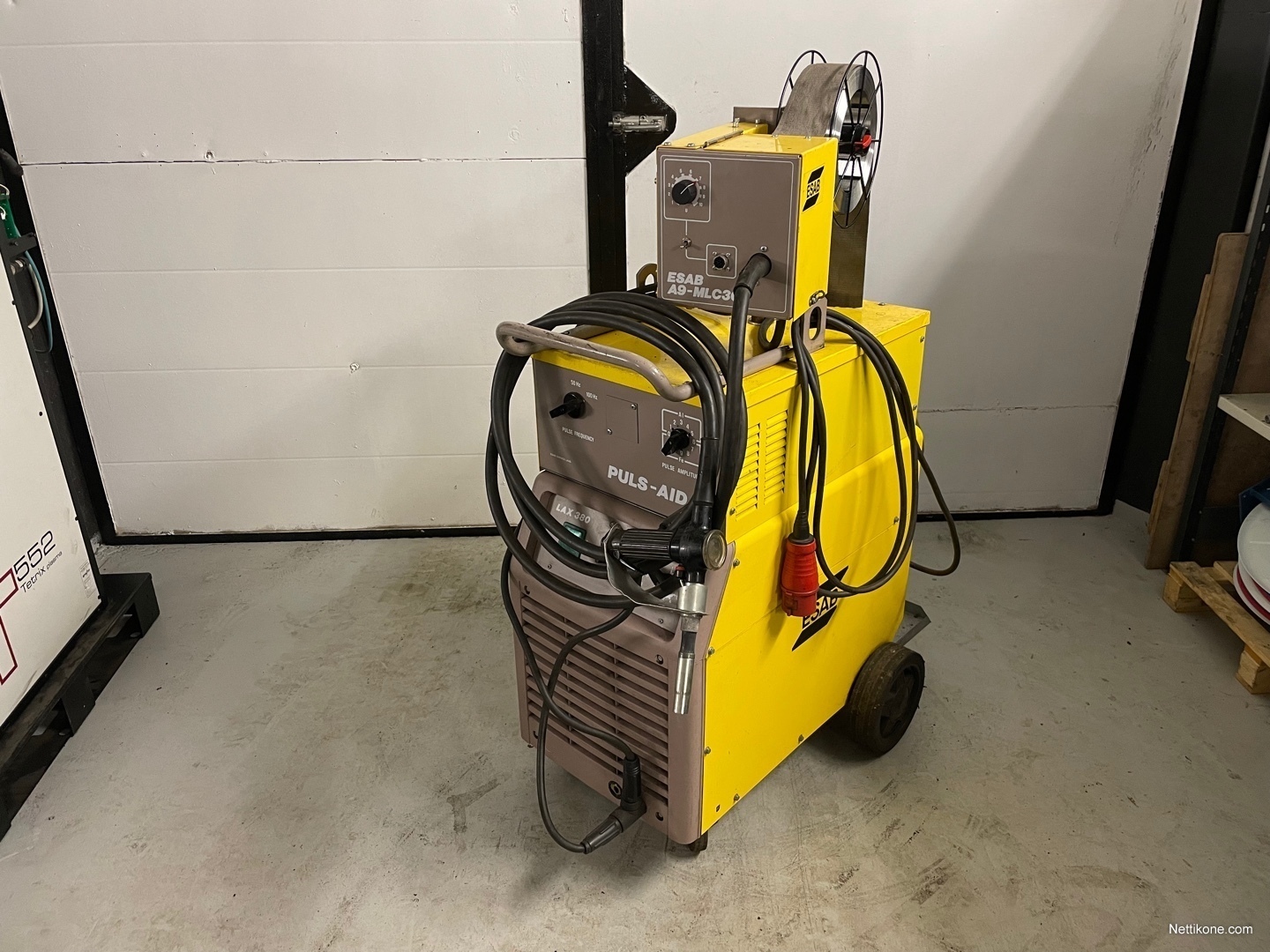 ESAB LAX 380 -pulssikone hitsauskoneet - Nettikone