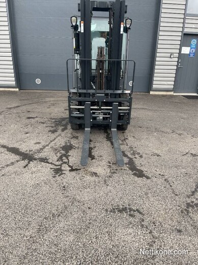 Doosan D25 S-9 trukit, 2022 - Nettikone