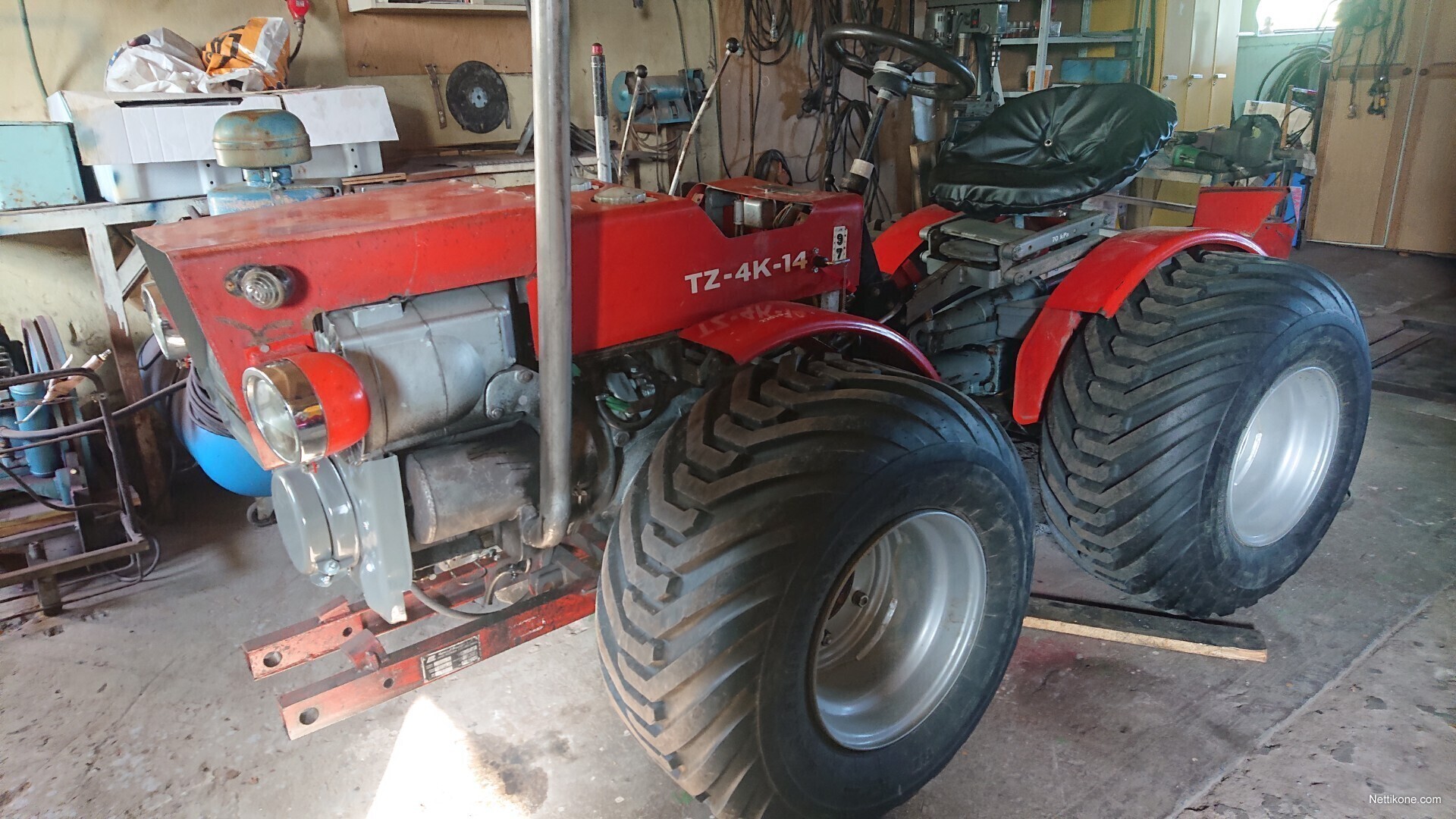 Zetor TZ-4K-14 tractors, 1980 - Nettikone