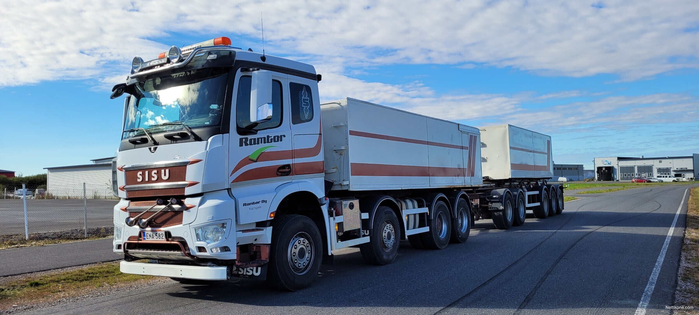 Sisu Polar trucks, 2014 - Nettikone