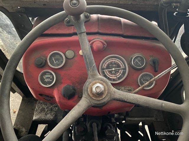 Massey Ferguson 135 traktorit - Nettikone
