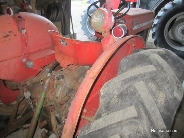 Massey Ferguson 130 traktorit, 1965 - Nettikone