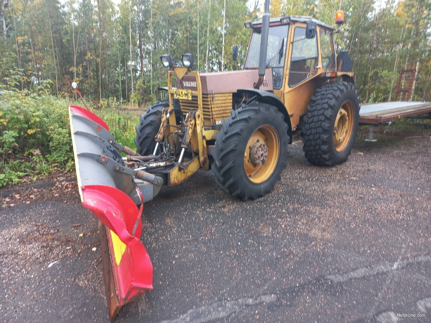 Valmet 702 S traktorit, 1979 - Nettikone