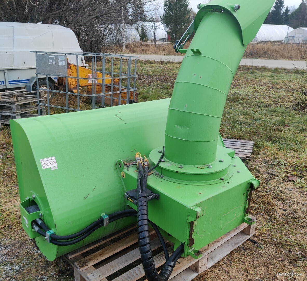 Avant 1400 road and snow machines - Nettikone