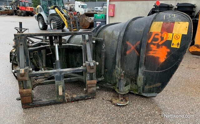 Arctic Machine Siipiaura 4000 road and snow machines - Nettikone