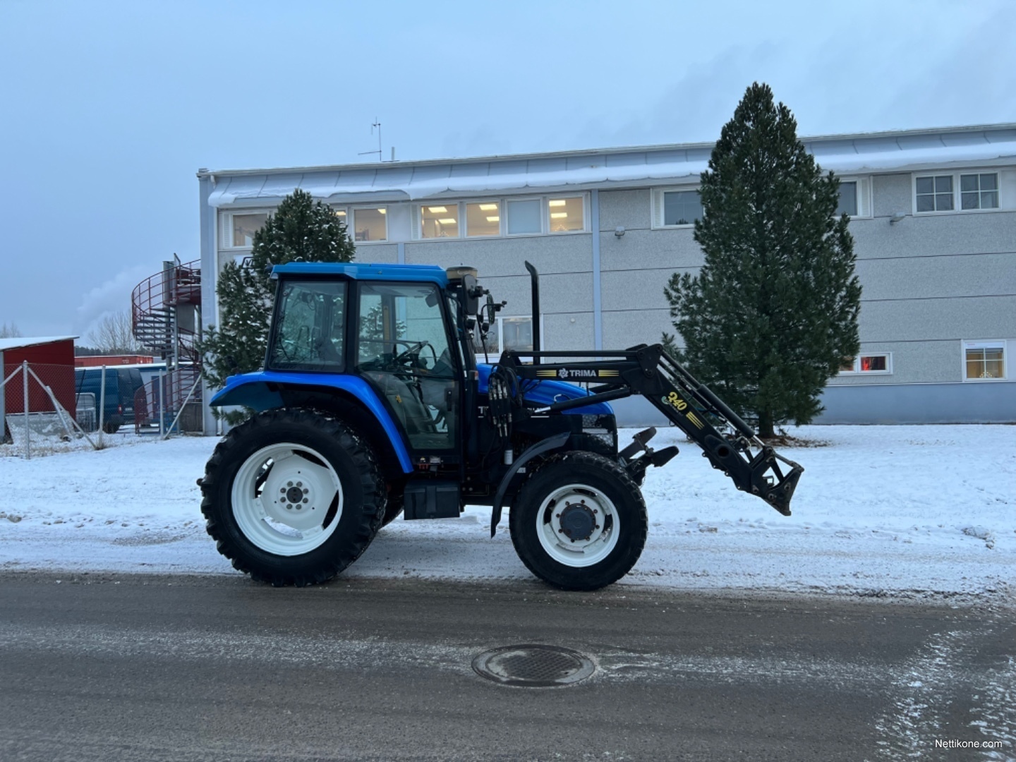 New Holland TS90 traktorit, 1999 - Nettikone