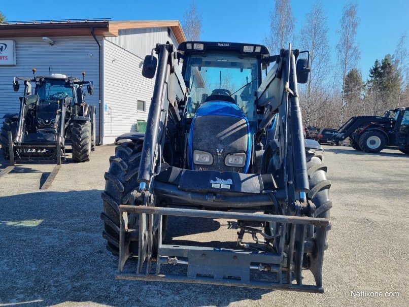 Valtra N121 traktorit, 2008 - Nettikone