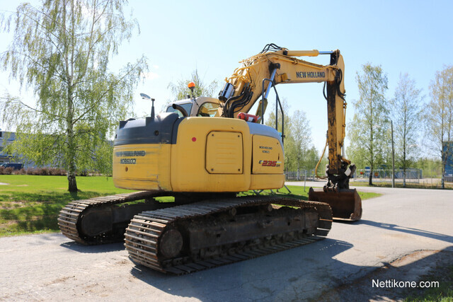 New Holland E 235 sr kaivinkone, 2007 - Nettikone