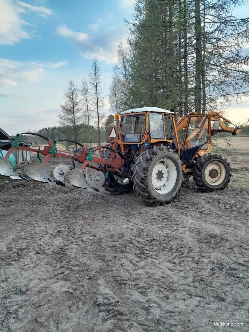 Valmet 802 Turbo Myös vaihto käy traktorit, 1981 - Nettikone