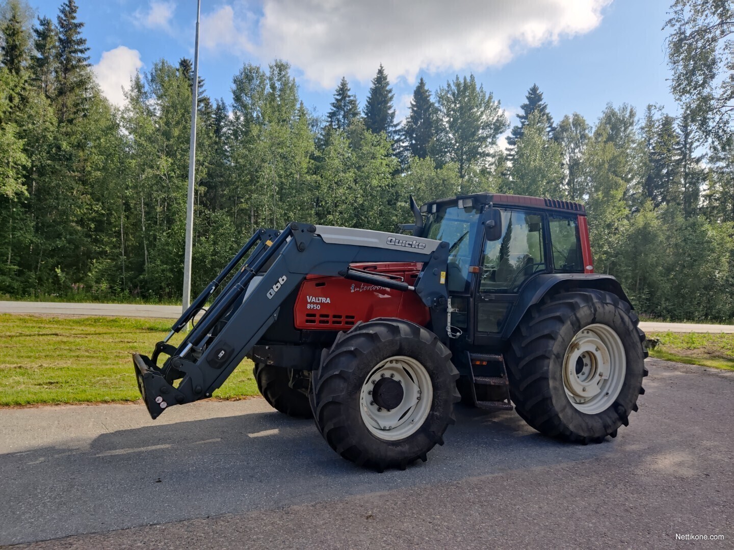 Valtra 8950 tractors, 2000 - Nettikone