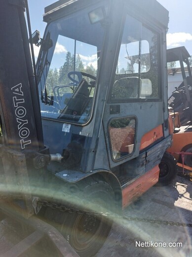 Toyota Dx 4500kg trukit - Nettikone