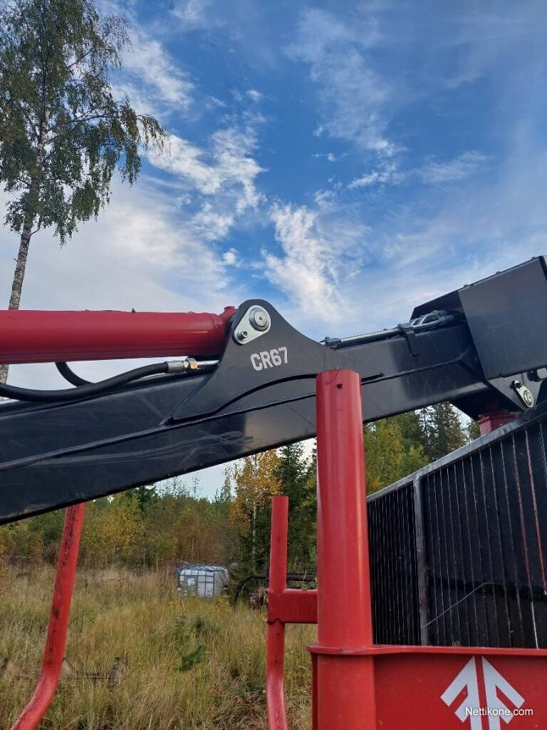 Farmi Forest CR67 kuormain puun ja polttopuun käsittely, 2023 - Nettikone