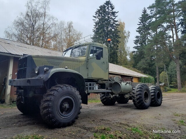 Kraz 255 kuorma-autot - Nettikone