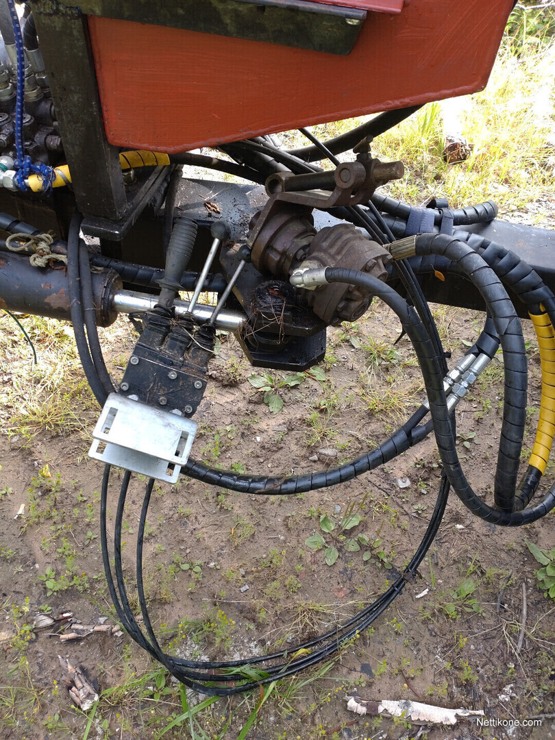 Valmet 945 harvesterit - Nettikone