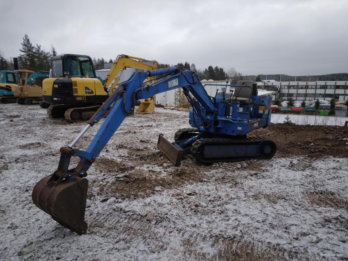 Komatsu PC10-6 kaivinkone kaivinkone - Nettikone