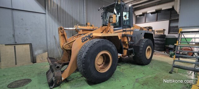 Case 821 C loaders, 2004 - Nettikone