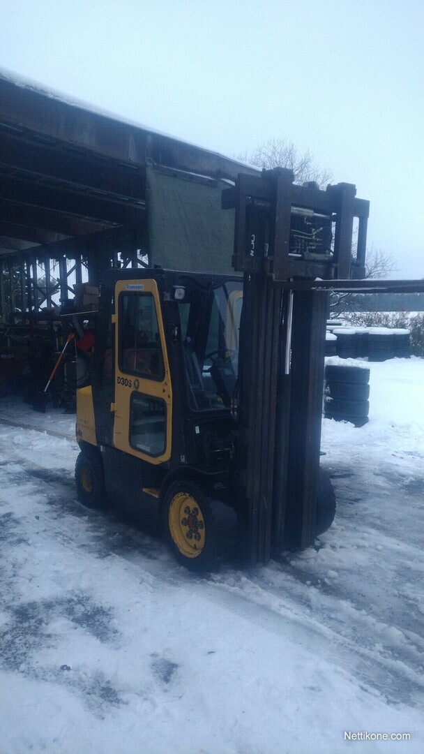 Daewoo D30-S-3 trukit, 2000 - Nettikone