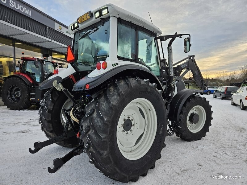 Valtra M130 traktorit, 2004 - Nettikone