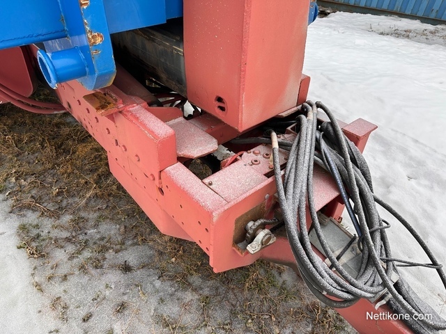 Omavalmiste KOUKKULAITE 16 T traktorin peräkärryt ja maatalous ...