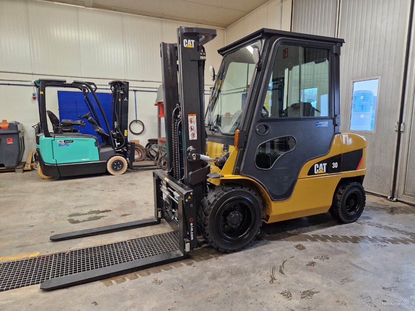 Cat DP30NT forklift trucks, 2014 - Nettikone