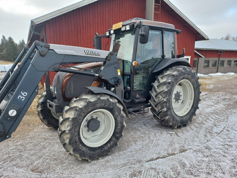Valtra A93 traktorit, 2012 - Nettikone