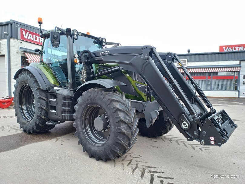 Valtra T144 traktorit, 2022 - Nettikone