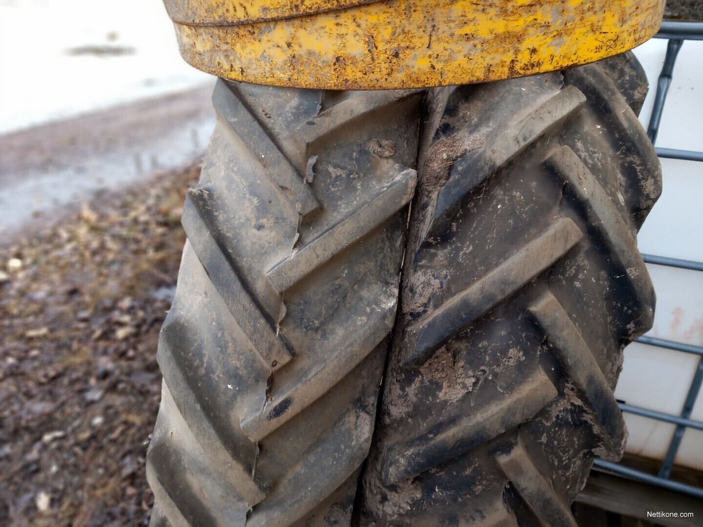 Case IH 585 XL traktorit, 1990 - Nettikone