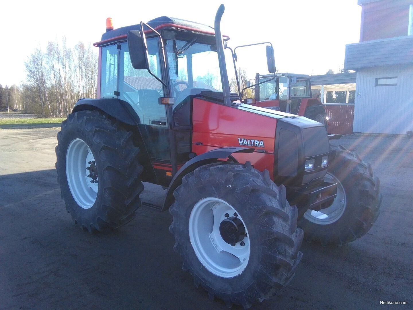 Valmet 800 traktorit, 2001 - Nettikone