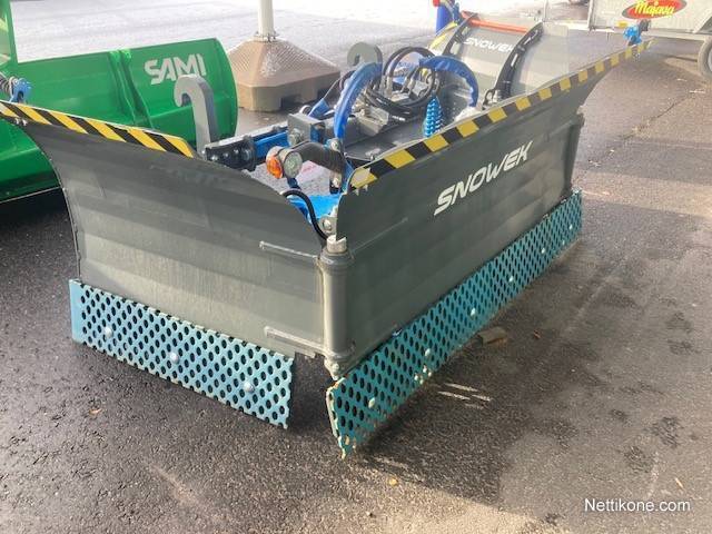 Snowek U360 U-Aura road and snow machines, 2022 - Nettikone