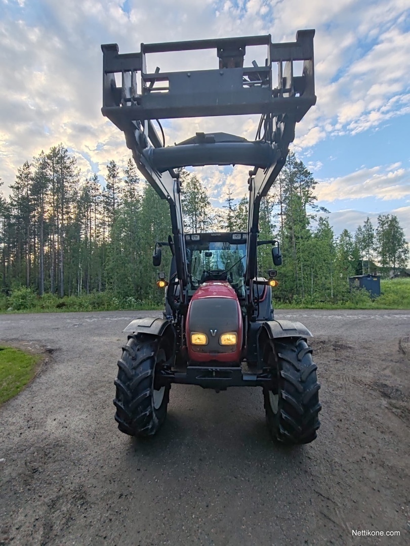 Valtra N121 Advance traktorit, 2008 - Nettikone