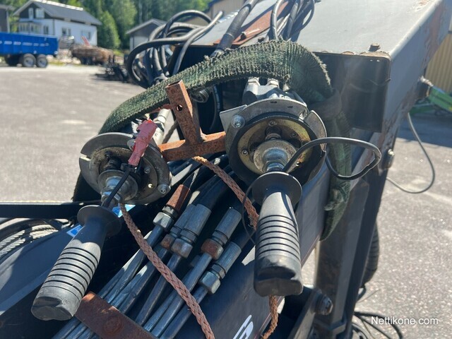 Kronos 4000 XL Kuormain puun ja polttopuun käsittely, 2001 - Nettikone