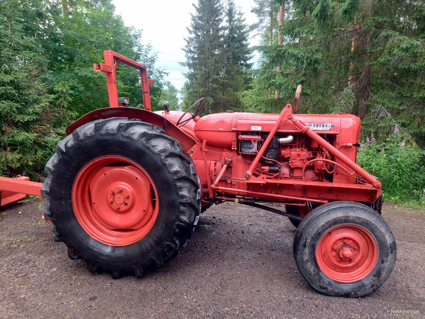 Nuffield 460 traktorit - Nettikone