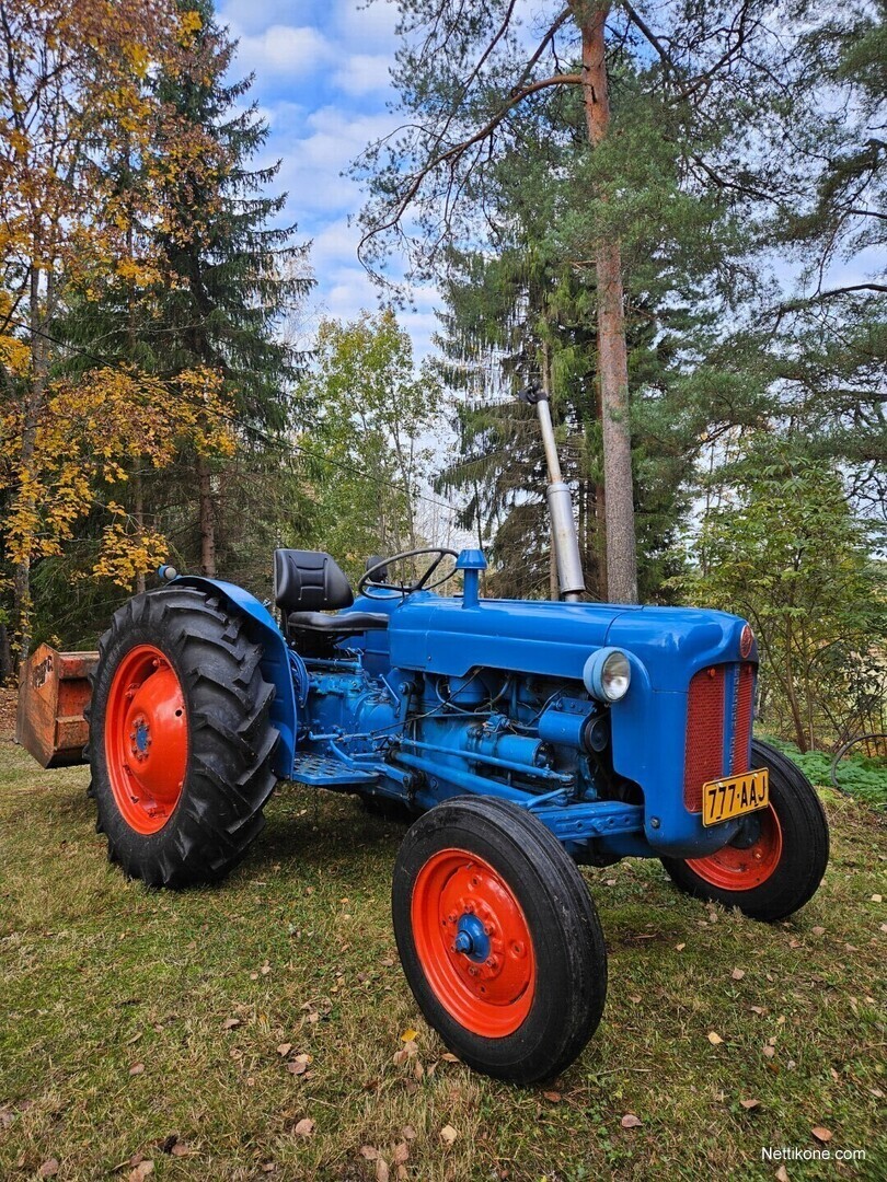 Fordson Dexta traktorit, 1958 - Nettikone