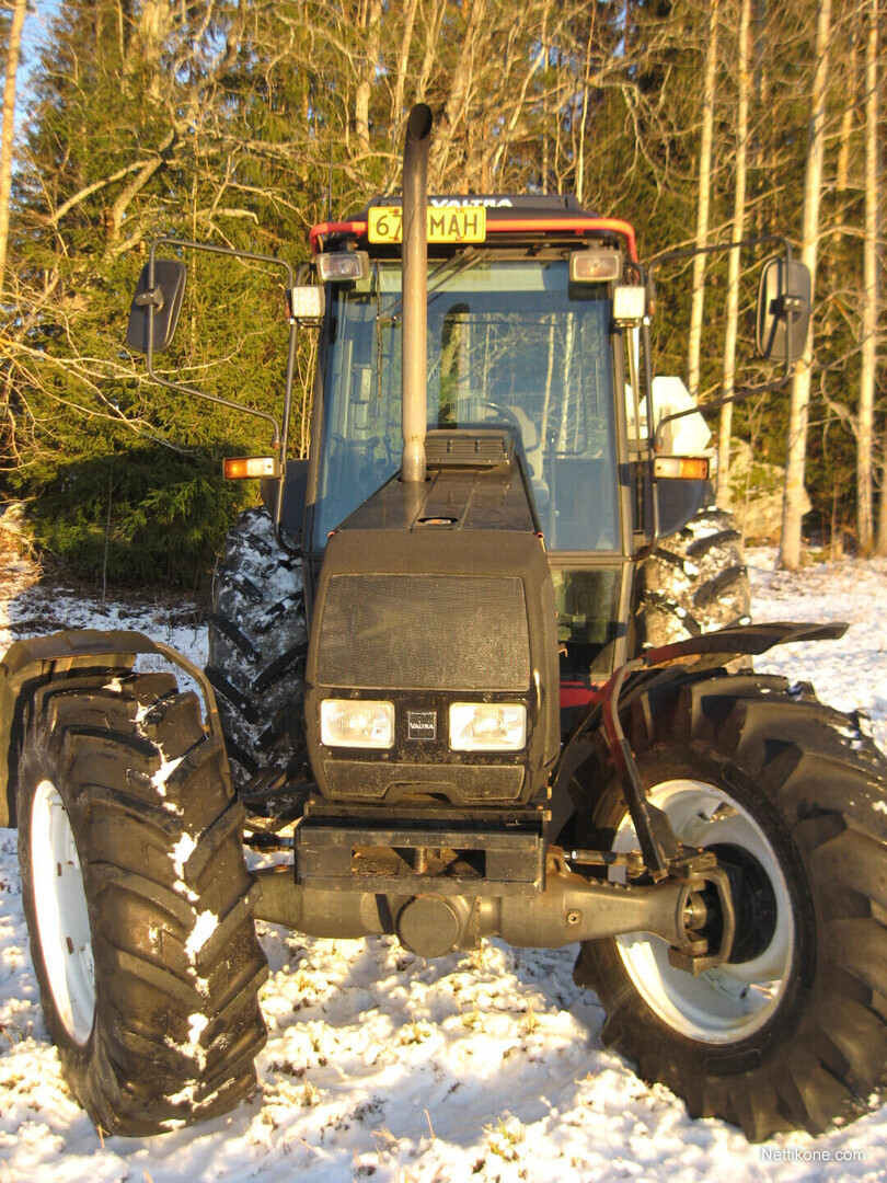 Valtra Valmet 900 traktorit, 1999 - Nettikone
