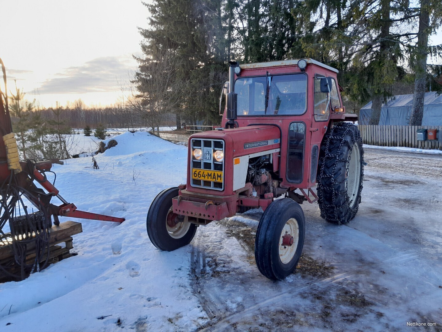 International 475 traktorit, 1976 - Nettikone